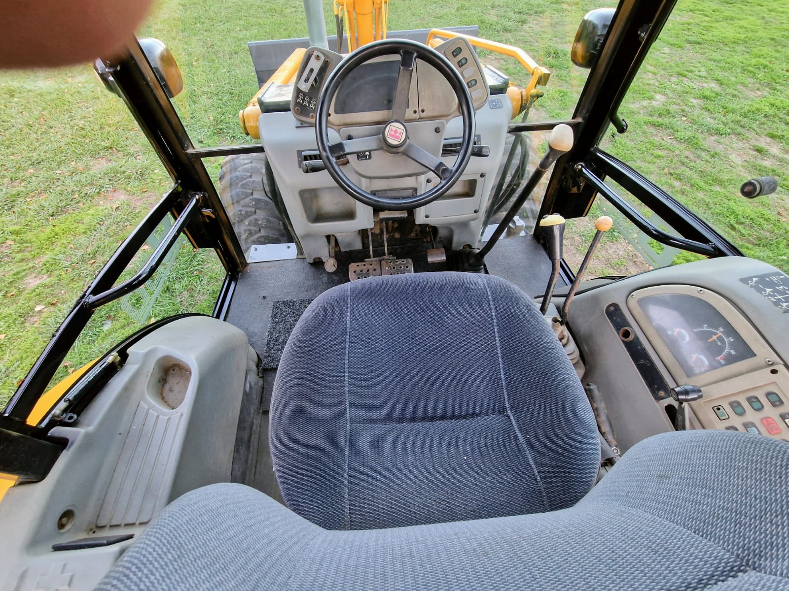 Fermec 860 :: Inercubo