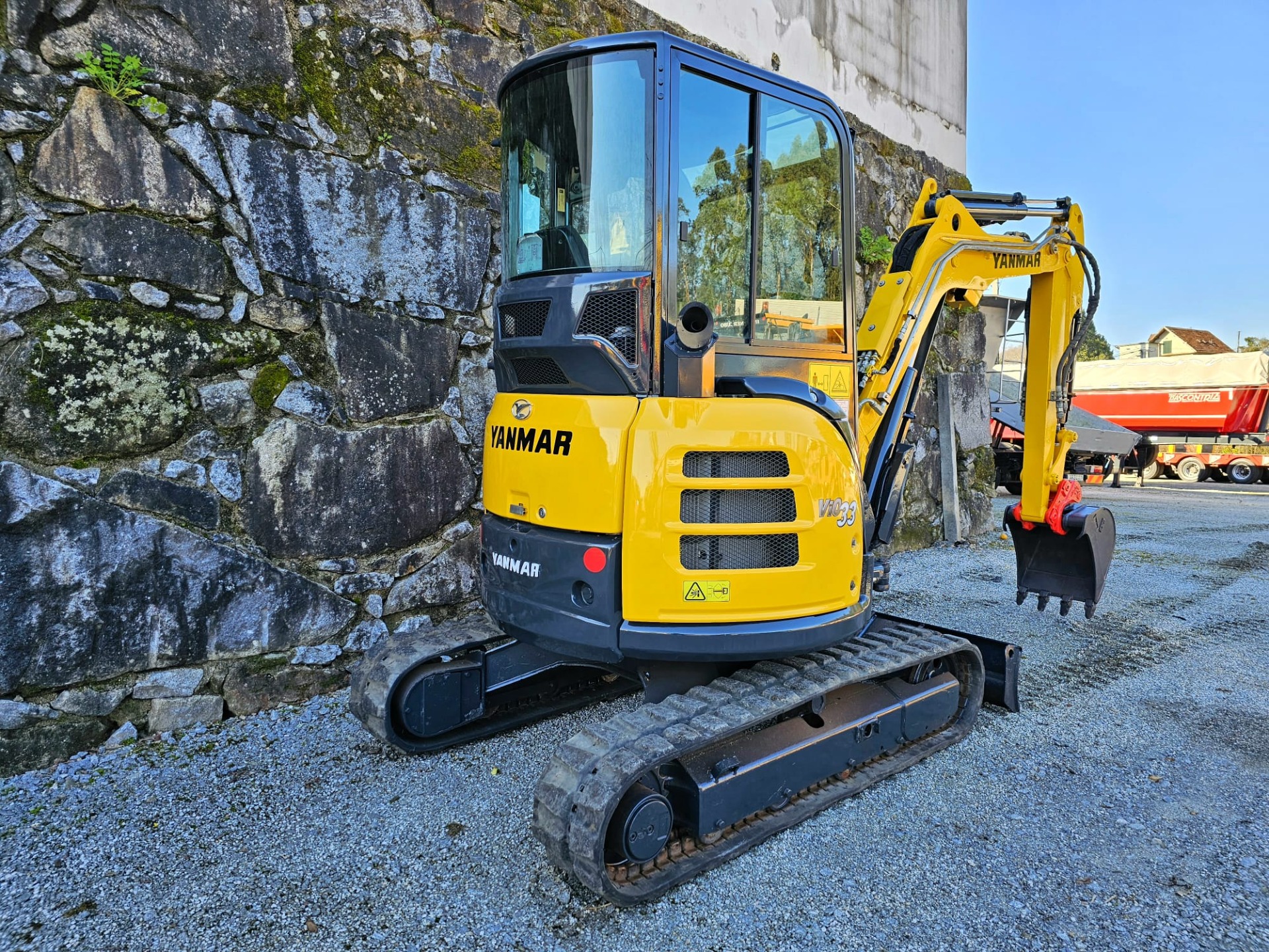 Yanmar vio 33 :: Inercubo